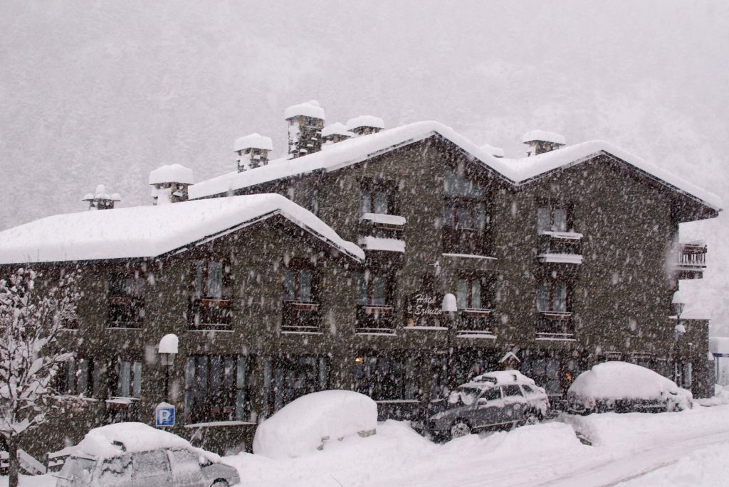 The Hotel – Hotel l’Ermita